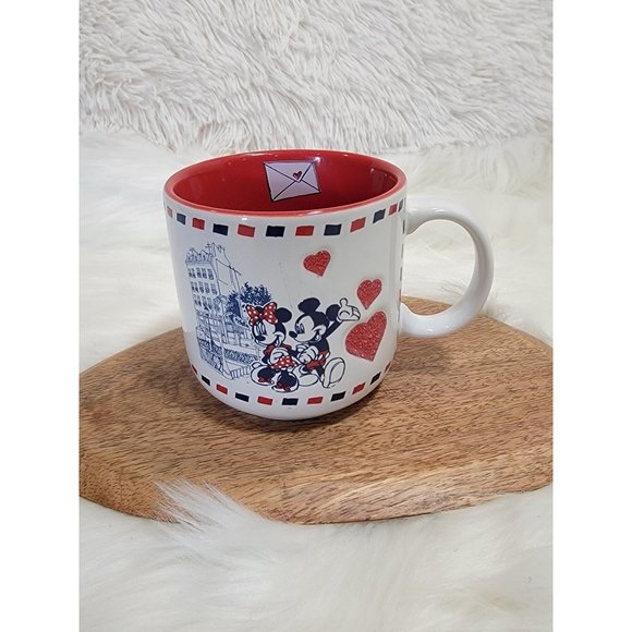 Disney | Dining | Disney Mickey And Minnie Mouse Epcot World Showcase ...